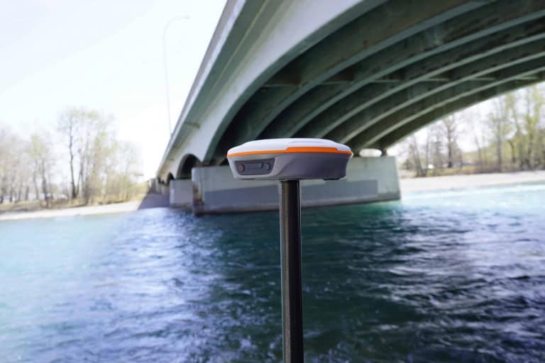 Juniper Geode GNS3 Sub-Meter GIS Receiver - Bench Mark USA