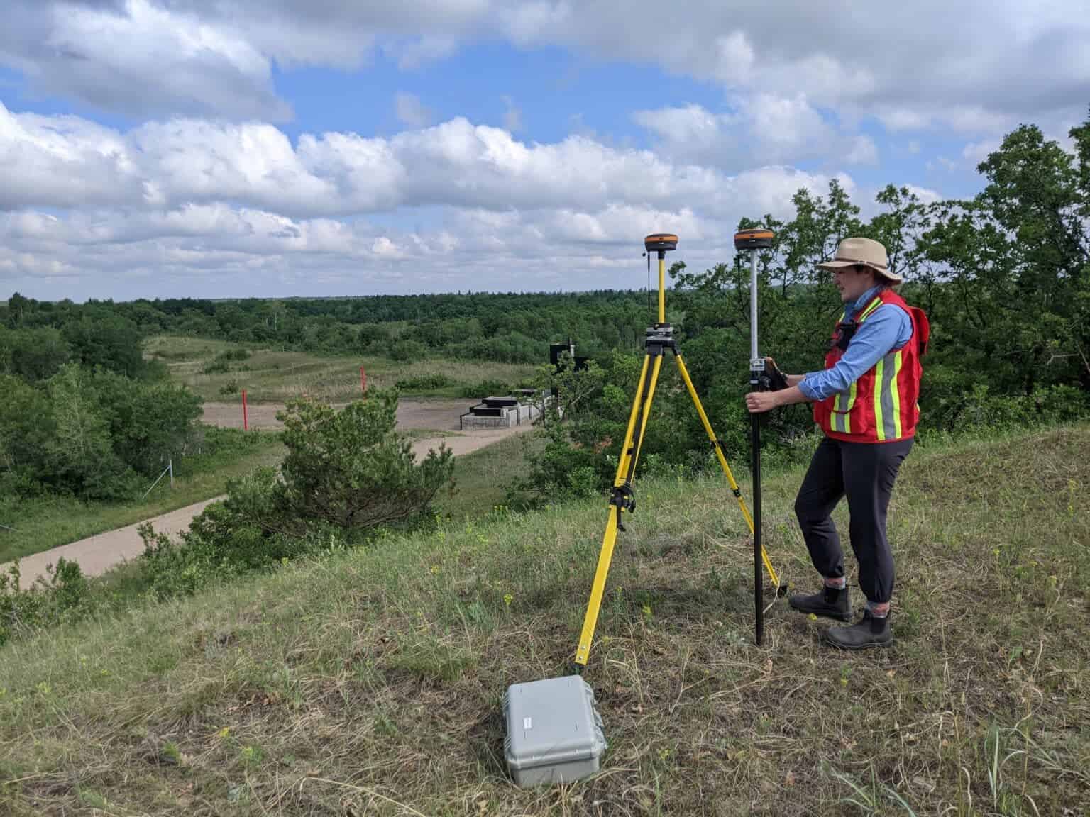 Surveying Tripods & Accessories - Bench Mark USA